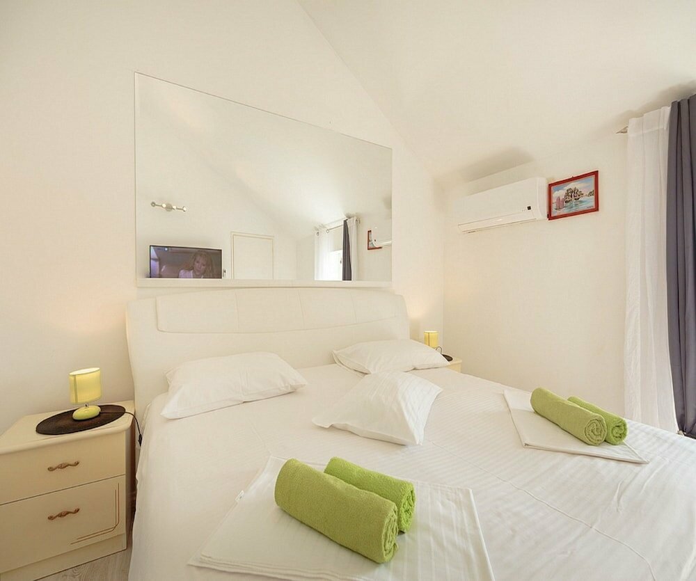 Otel Heavenly Holiday Home, Dubrovnik, foto