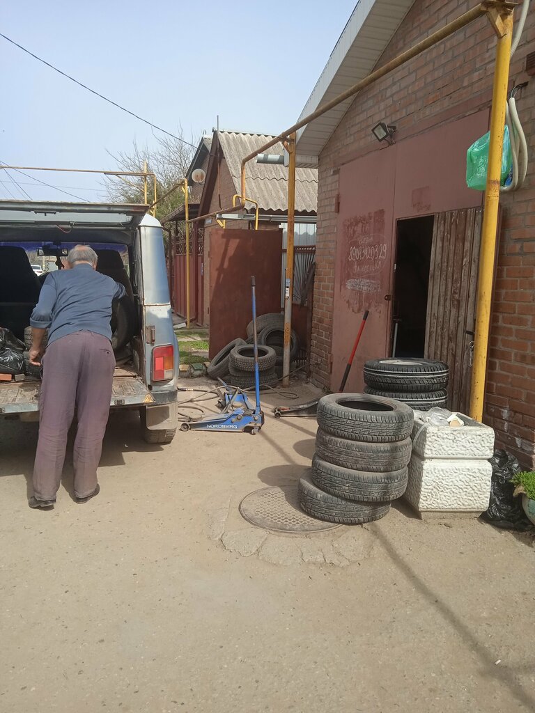 Oto lastik tamiri Шиномонтаж, Rostovskaya oblastı, foto