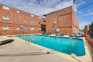 Chic Birmingham Vacation Rental w Shared Pool! (Alabama, Jefferson County, Birmingham, Birmingham (Alabama)), otel  Birmingham'dan