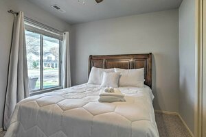 Washington Home w Private Hot Tub 40 Mi to Zion (Utah, Washington County, Saint George), otel  Saint George'dan