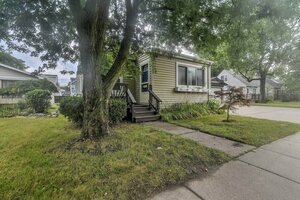 Trendy Birmingham House w Laundry Amenities! (Wisconsin, Marathon County, Fenwood, Four Mile Road), otel  Birmingham'dan