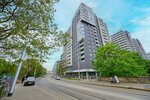 Odra Tower Apartment Wrocław by Renters (Lower Silesian Voivodeship, Wrocław, ulica Podwale, 1A), otel  Aşağı Silesyan Voyvodalığı'ndan
