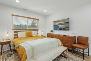 Sun Bear 3 - This Is Where IT All Happens! by Far The Best Location Big Bear Has To Offer! 2 Bedroom Apts (Mississippi, Walthall County, Simonds), otel  Big Bear Lake'ten