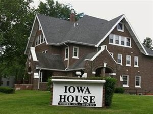 Iowa House (Iowa, Story County, Ames), otel  Ames'ten
