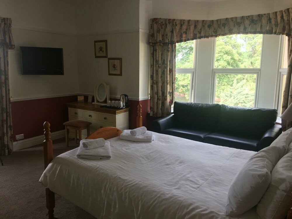 Otel Winston Manor, İngiltere, foto