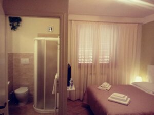 La Dimora dei Tribbi (Via E Pulsell 4B,53040 Rapolano Terme,Siena,), otel  Toskana'dan