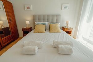 Downtown Design Apartment With Balcony (Rua do Breiner No:459), otel  Porto'dan