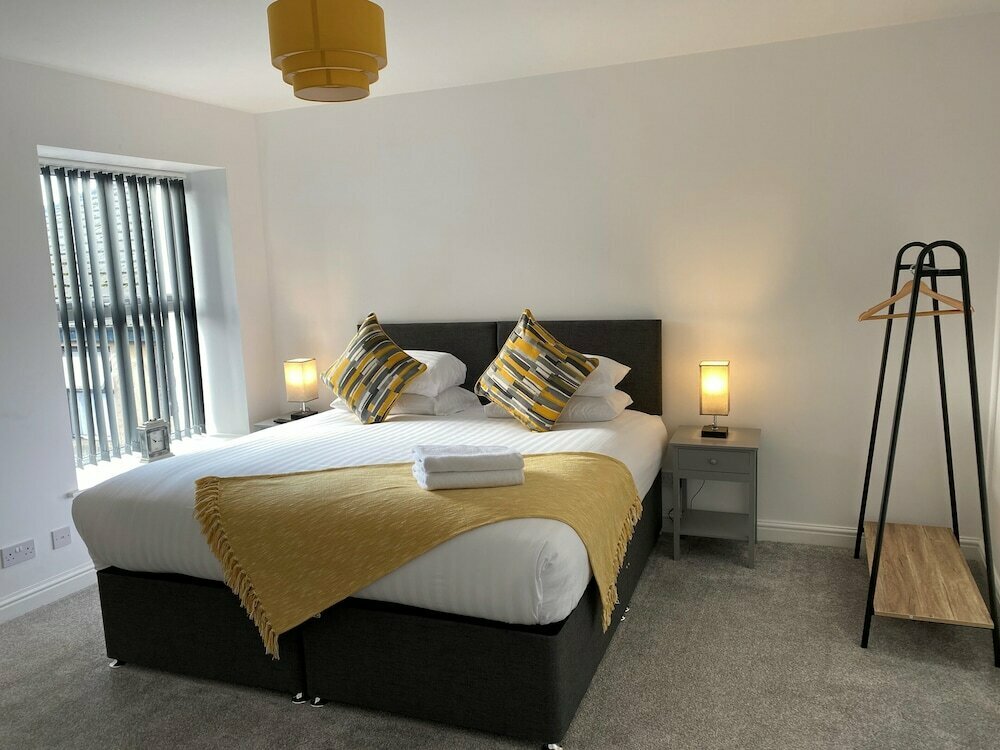 Otel Eden Escapes Serviced Apartments, Morecambe, foto