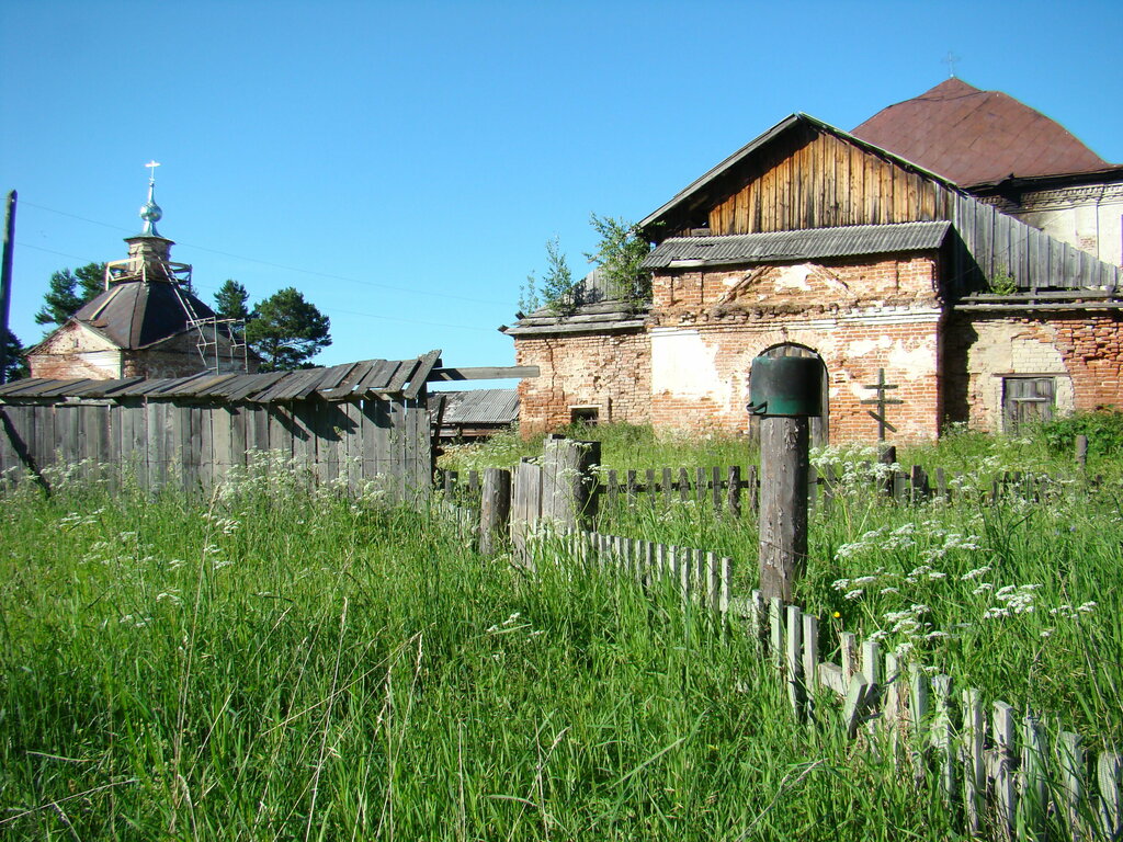 Ortodoks kiliseleri Tserkov Bogoyavleniya Gospodnya V Ileshevo, Kostromskaya oblastı, foto
