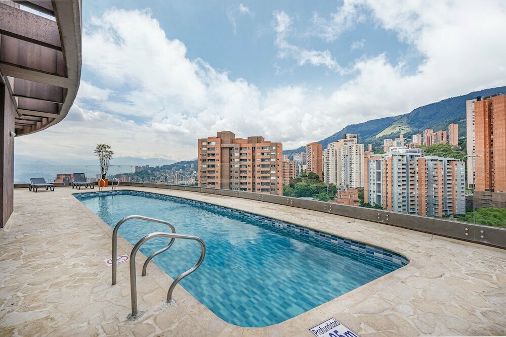 Otel Apartamentos Class Suites by Housy Host, Medellin, foto
