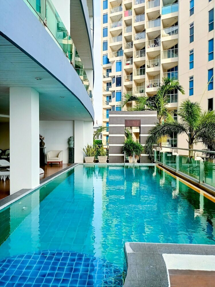 Otel Royal Beach View Suites, Pattaya, foto