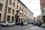 Molo 5 (Via Alcide de Gasperi No:5, Naples), otel  Napoli'den