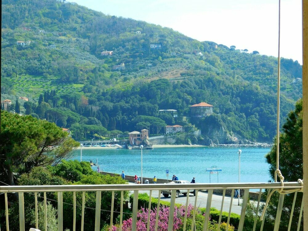 Otel Bellissima vista mare, Levanto, foto