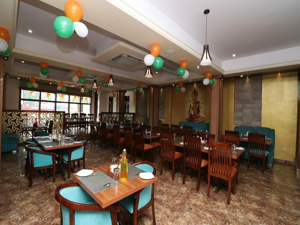 Otel Oyo 14898 Hotel Dwarika, Varanasi, foto