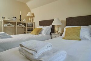 Hydrangea House (GB, Hythe, England, CT21 5PB, 17 Twiss Rd, Hythe), otel  Kent County'den