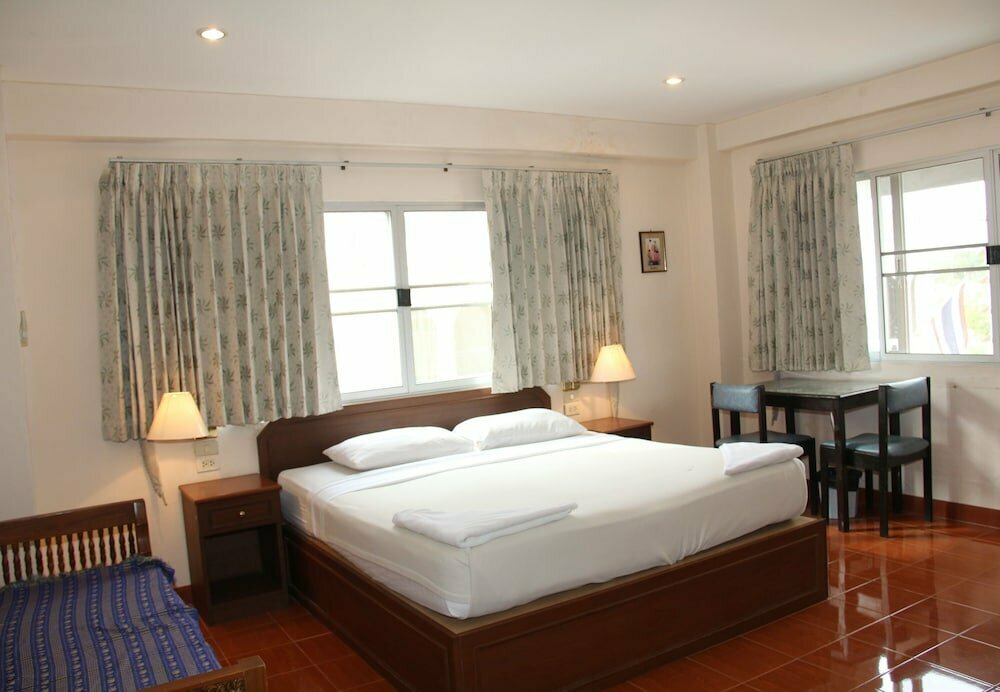 Otel Richman Poorman Guesthouse, Pattaya, foto