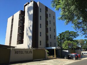 Hotel Tulipa (Estado do Paraná, Mesorregião do Oeste Paranaense, Microrregião de Foz do Iguaçu, Município Foz do Iguaçu, Região Central), otel  Foz do Iguaçu'dan