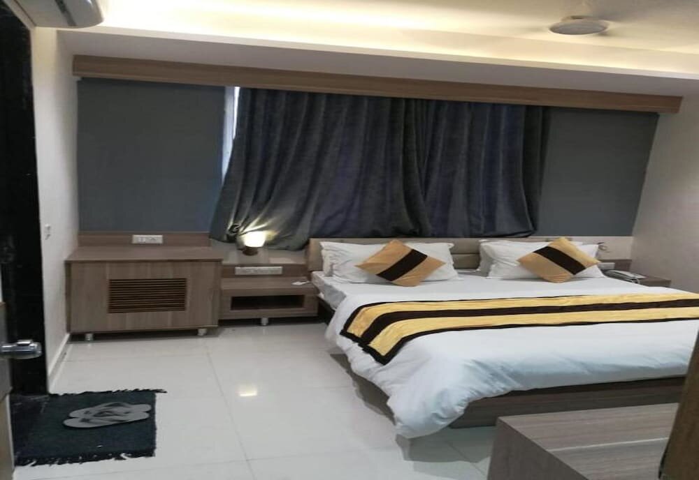 Otel Hotel Satellite Inn, Ahmadabad, foto