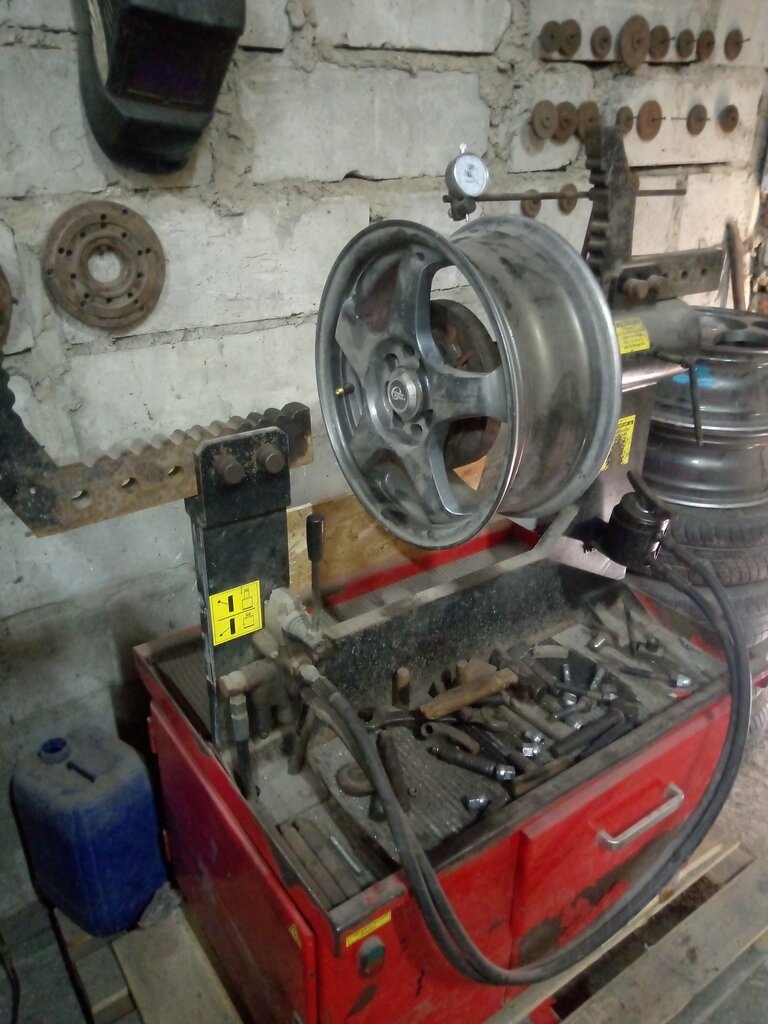 Oto lastik tamiri Шиномонтаж, Voronejskaya oblastı, foto