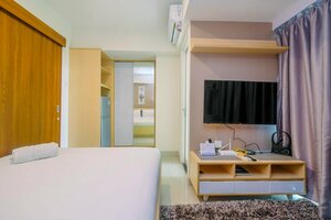 Well Furnished 1br Grand Kamala Lagoon Apartment (West Java, Bekasi, Jl. Salam Damai IV), otel  Bekasi'den