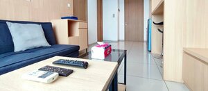 Ventura Room at TreePark City by Ruang Nyaman (Banten Province, Tangerang, Mh. Thamrin), otel  Tangerang'dan