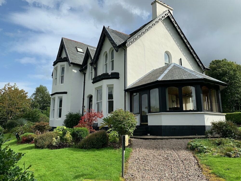 Otel Ashburn House De Luxe B&b, Highland Konsey Bölgesi, foto