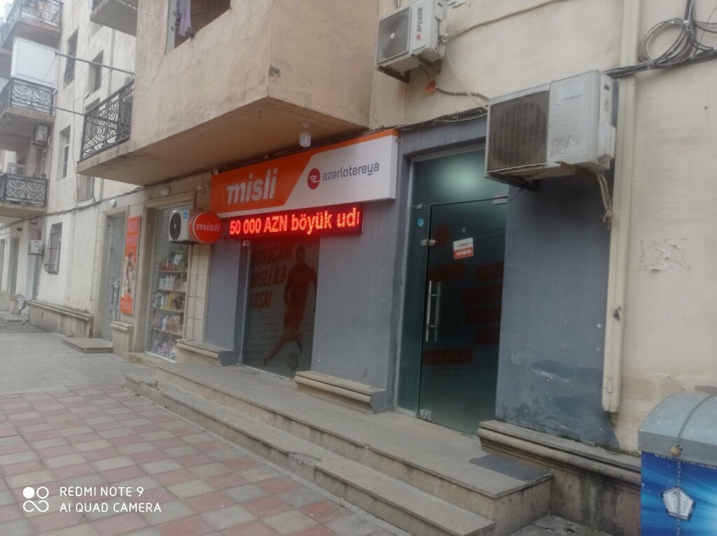 Şans oyunu bayileri Misli, Bakü, foto