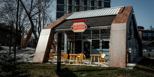 Hoggi Doggi (Tolstogo Street No:2Б), fast food  Novorossiysk'ten