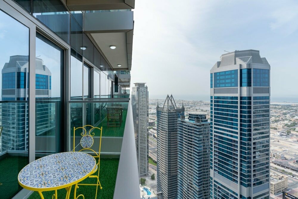 Otel Lux BnB Paramount Midtown i Ocean View, Dubai, foto