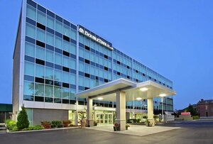 DoubleTree by Hilton Hotel Newark Ohio (Ohio, Licking County, Newark), otel  Newark'tan