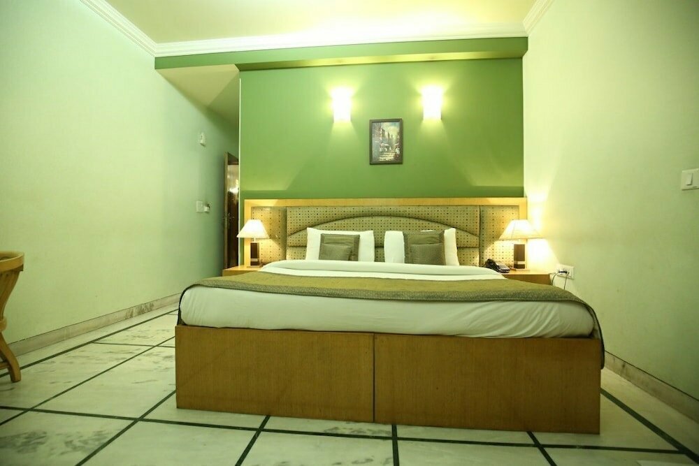 Otel Hotel Singh Sahib by Oyo Rooms, Delhi, foto
