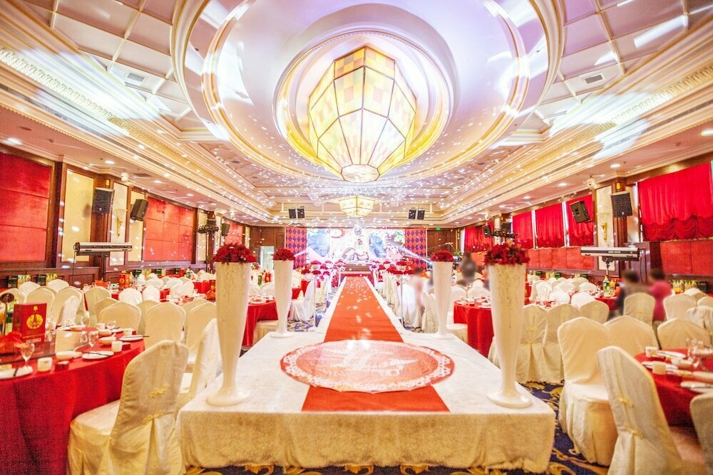 Otel Enrichee Gloria Plaza Hotel Qingdao, Şantung, foto