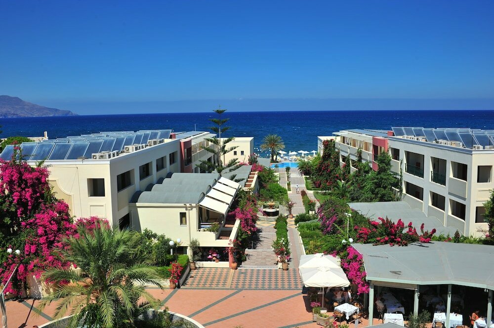 Otel Hydramis Palace Beach Resort, Dünya, foto