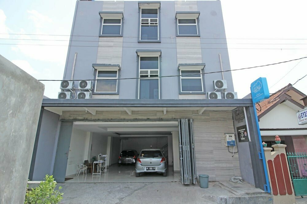 Otel RedDoorz near Rs Moewardi, Surakarta, foto