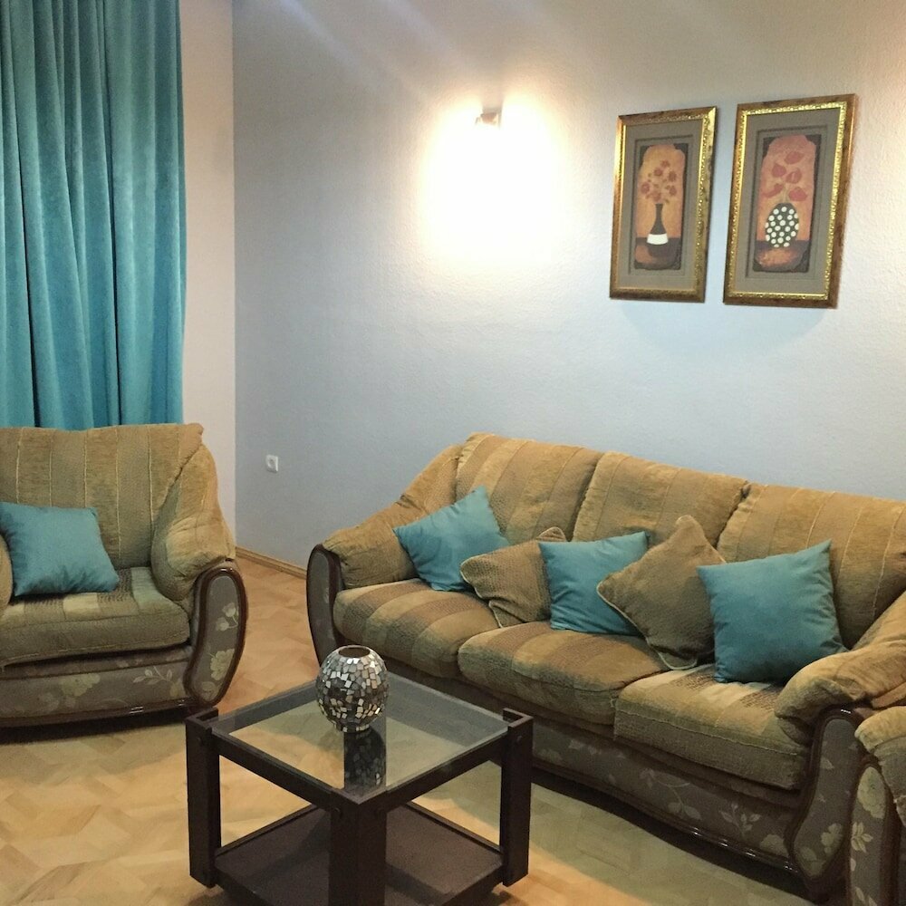 Kısa süreli konaklama Kentron Sakharov, Erivan, foto