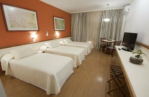 Villagio Embu (Rio de Janeiro, Município do Rio de Janeiro, Avenida Brasil), otel