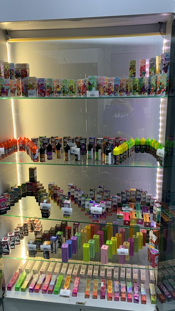 Tütün, sigara mağazaları Магазин табака и курительных принадлежностей, Moskova, foto