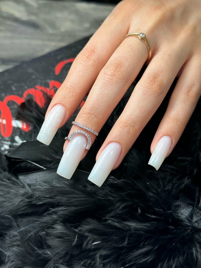 Manikür-pedikür Chumi nails, Saint‑Petersburg, foto