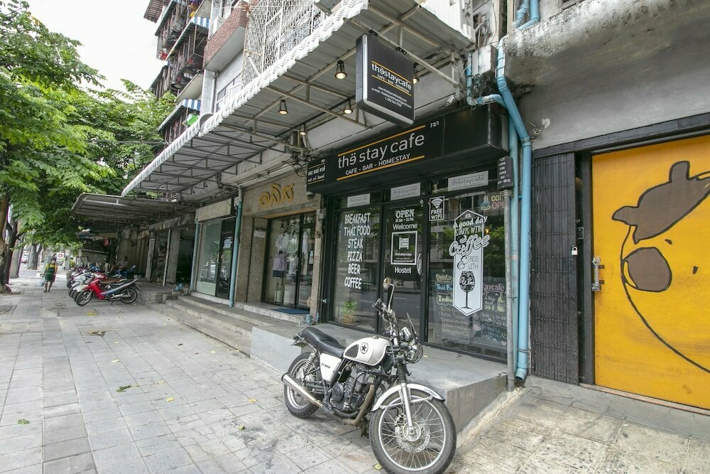 Otel Oyo 1158 Thestaycafe Hostel, Bangkok, foto