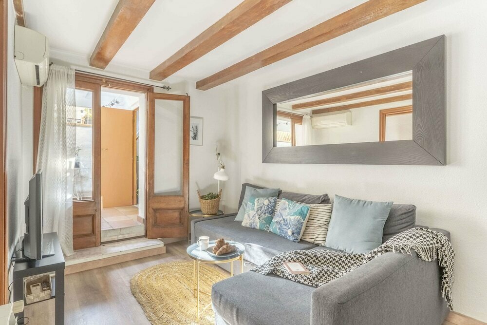 Otel Aragó large and cozy 3br apartment, Barselona, foto