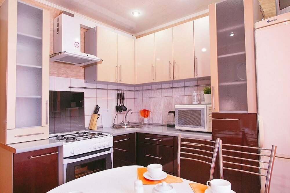 Kısa süreli konaklama Apartments 5 Zvezd Solnechnaya Storona, Novy Urengoy, foto