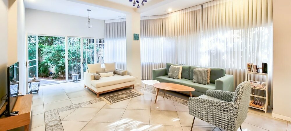Otel Charming 2bdr apt W Private Garden Tl41, Tel Aviv, foto