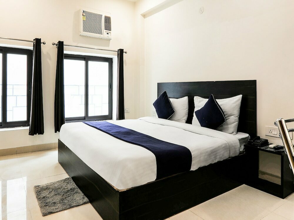 Otel SilverKey Executive stays 24588 CD Sohna Road, , foto