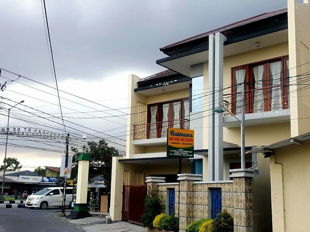 Otel Family Home Ratmono Jih, Dünya, foto