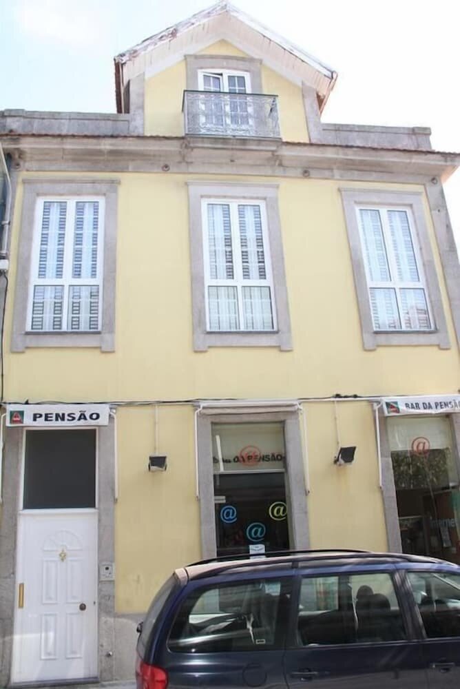 Otel Pensão Leão De Ouro, Porto, foto