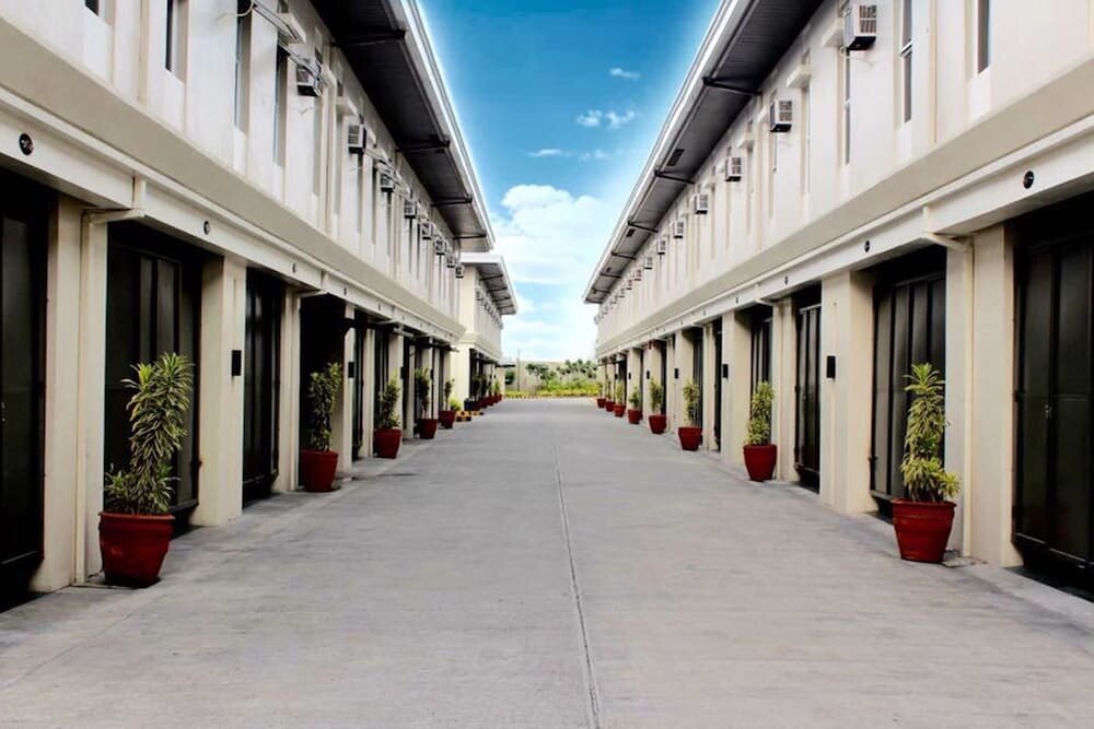 Otel Mystique Lane Drive In Hotel, , foto