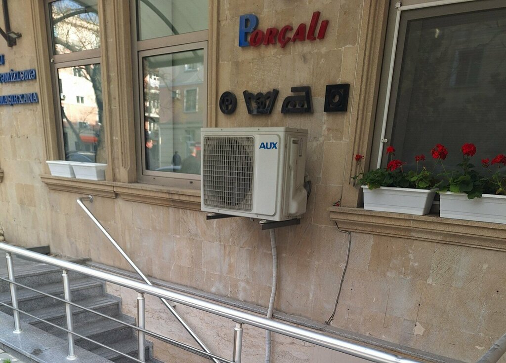 Kuru temizlemeciler Dry-Cleaning Borchali, Bakü, foto