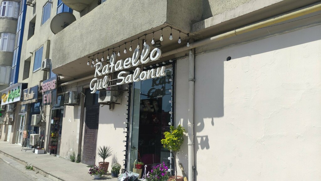 Çiçekçiler Rafaello, Bakü, foto