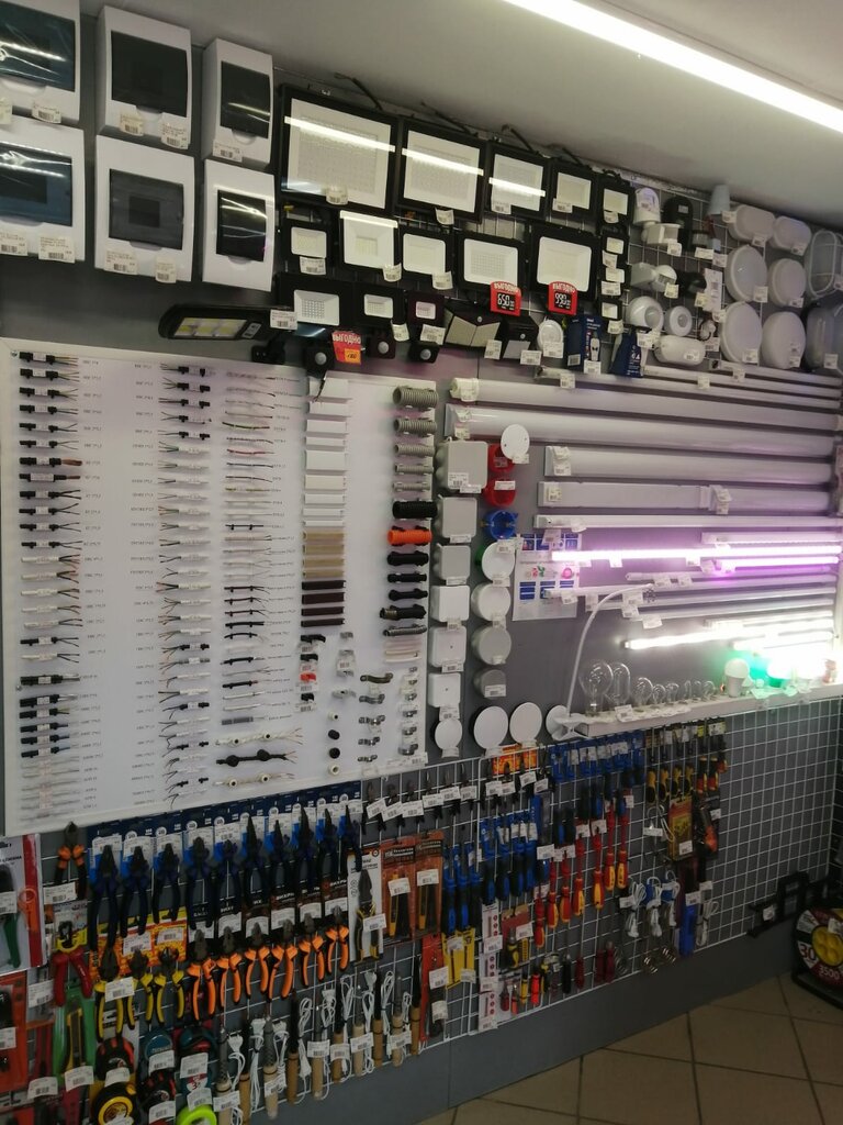 Elektrik ve elektrikli ürün mağazası Мария, Liski, foto