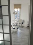 Dental clinics (Comunidad Autònoma de Cataluña, Barcelona, Ronda de la Universitat), özel ağız ve diş sağlığı klinikleri ve muayenehaneleri  Barselona'dan